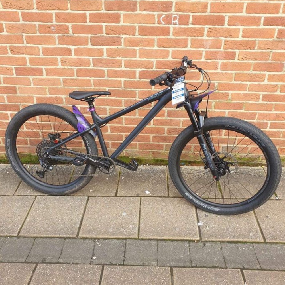 SARACEN MANTRA ELITE 2020 17" FRAME MOUNTAIN BIKE - Own4Less